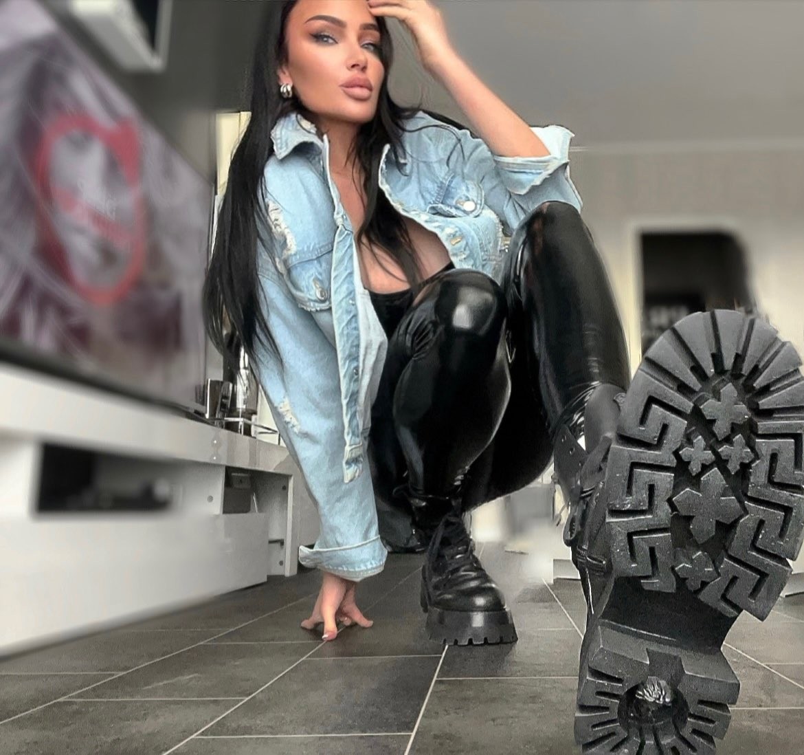 Lady_Jenna | FINmessage