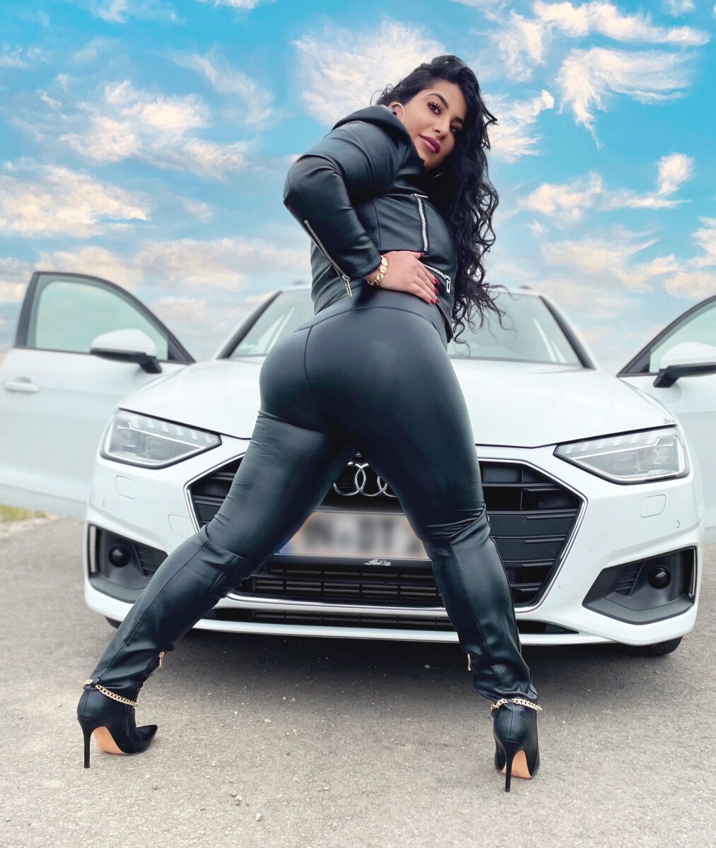 Lady Ayse | FINmessage