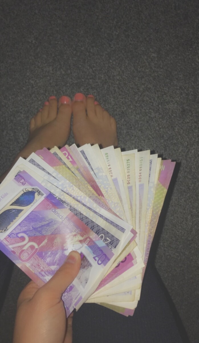 Goddess Lexi | FINmessage