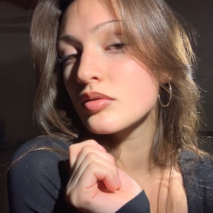 Goddess Valeria | FINmessage