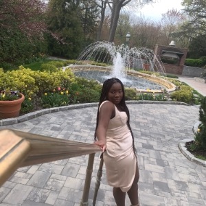 Queen Mae | FINmessage