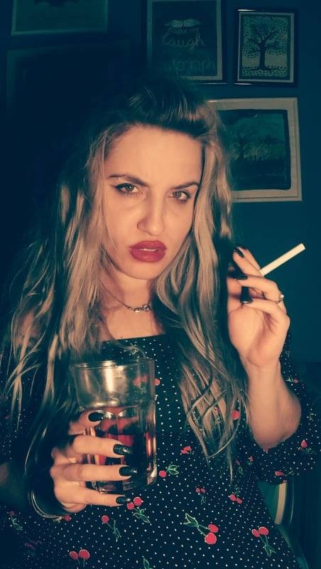 Findomme Jokeress | FINmessage