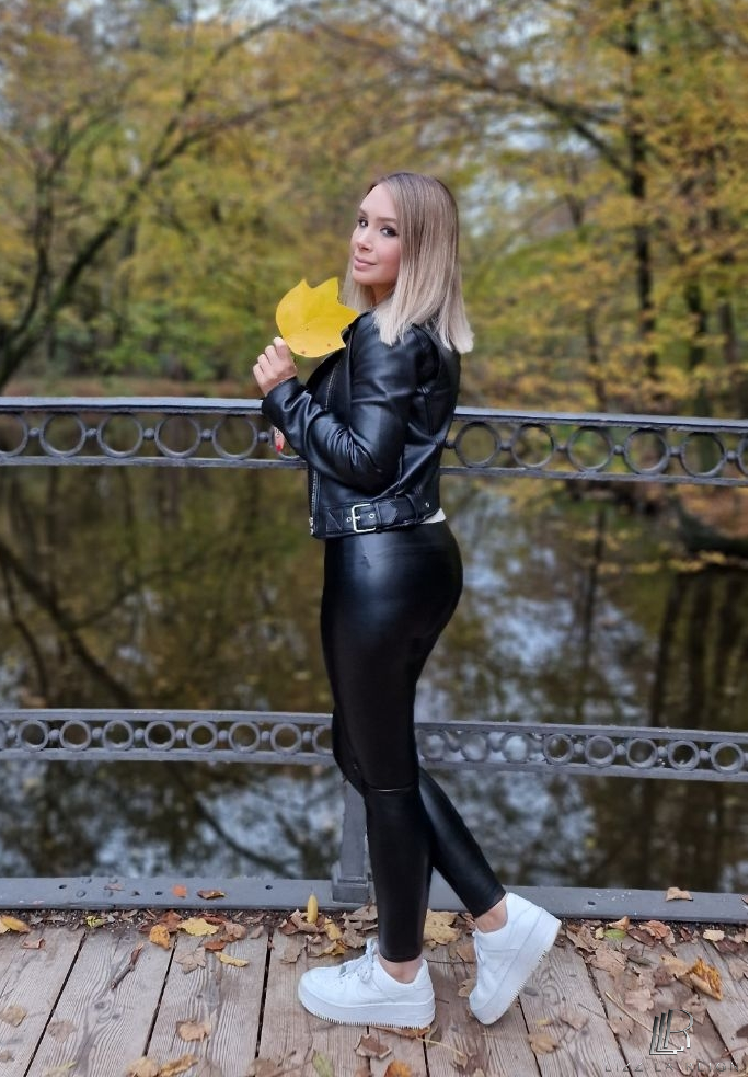 Lizz La Reign | FINmessage