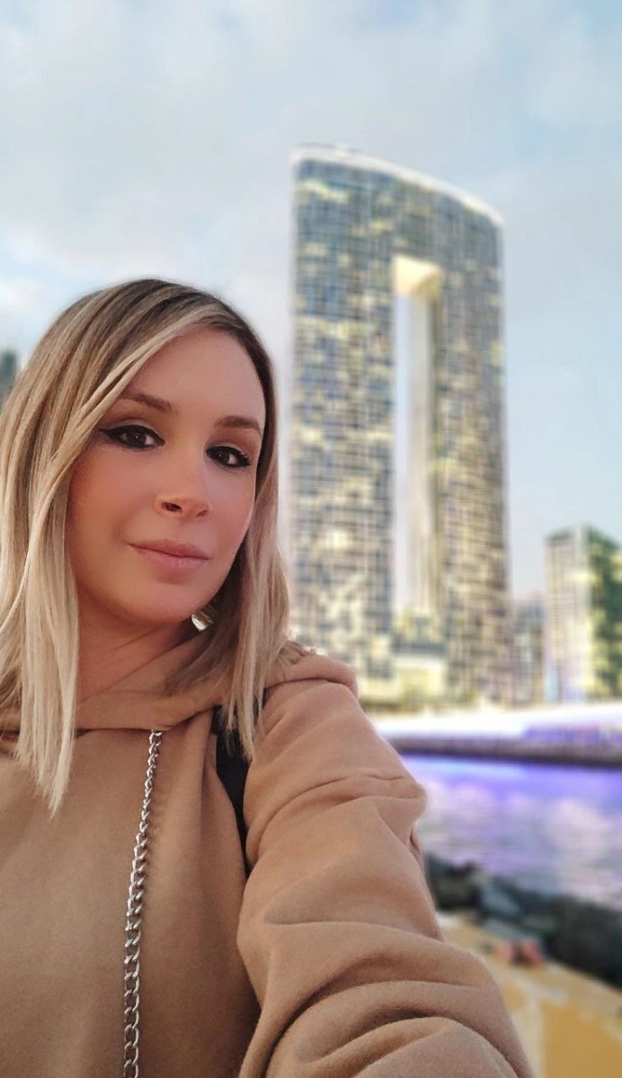 Lizz La Reign | FINmessage