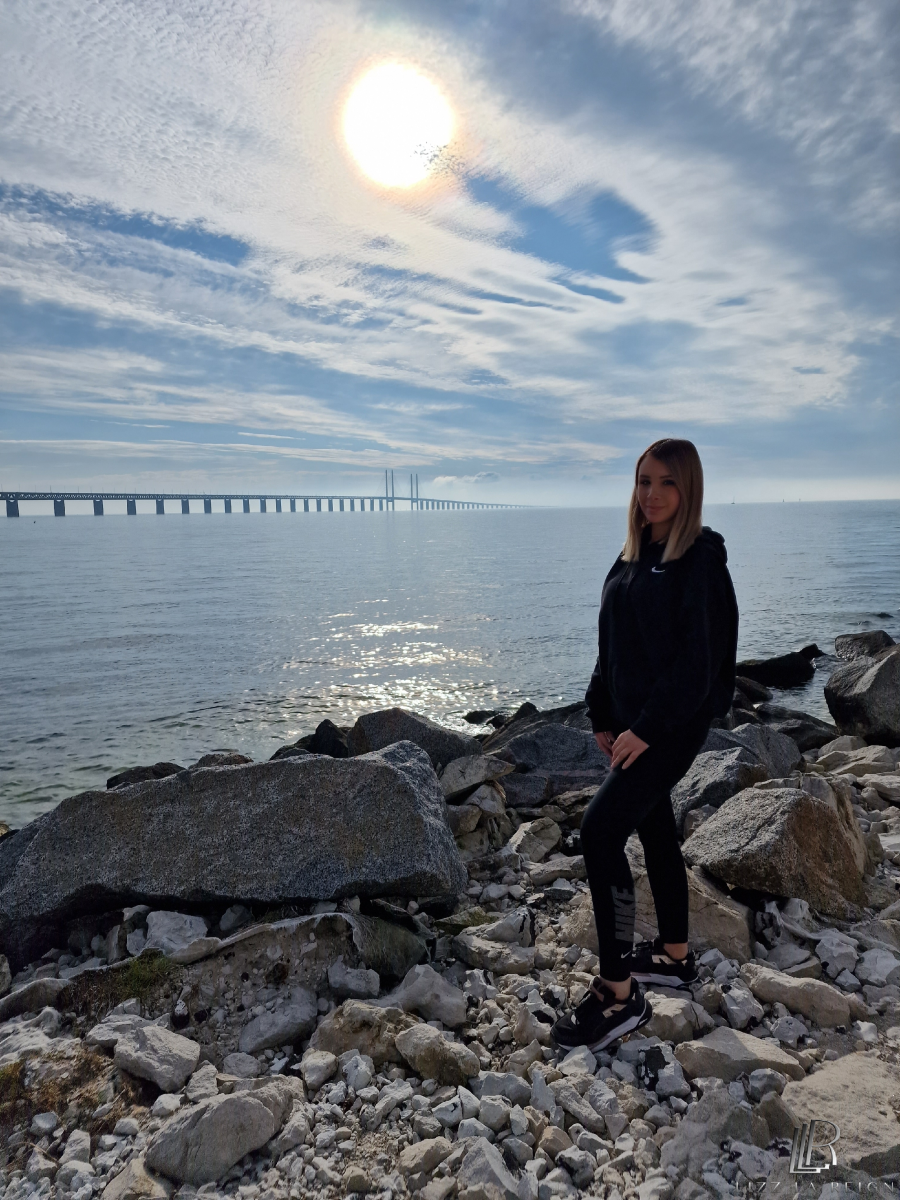 Lizz La Reign | FINmessage