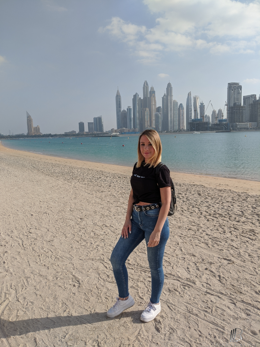 Lizz La Reign | FINmessage