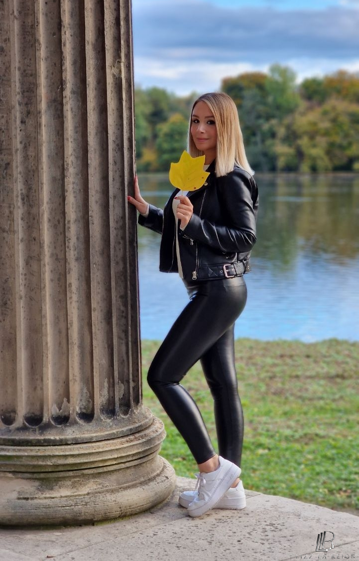 Lizz La Reign | FINmessage