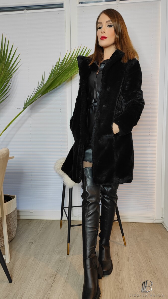 Lizz La Reign | FINmessage