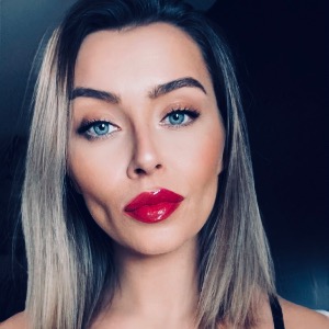 Queen J | FINmessage