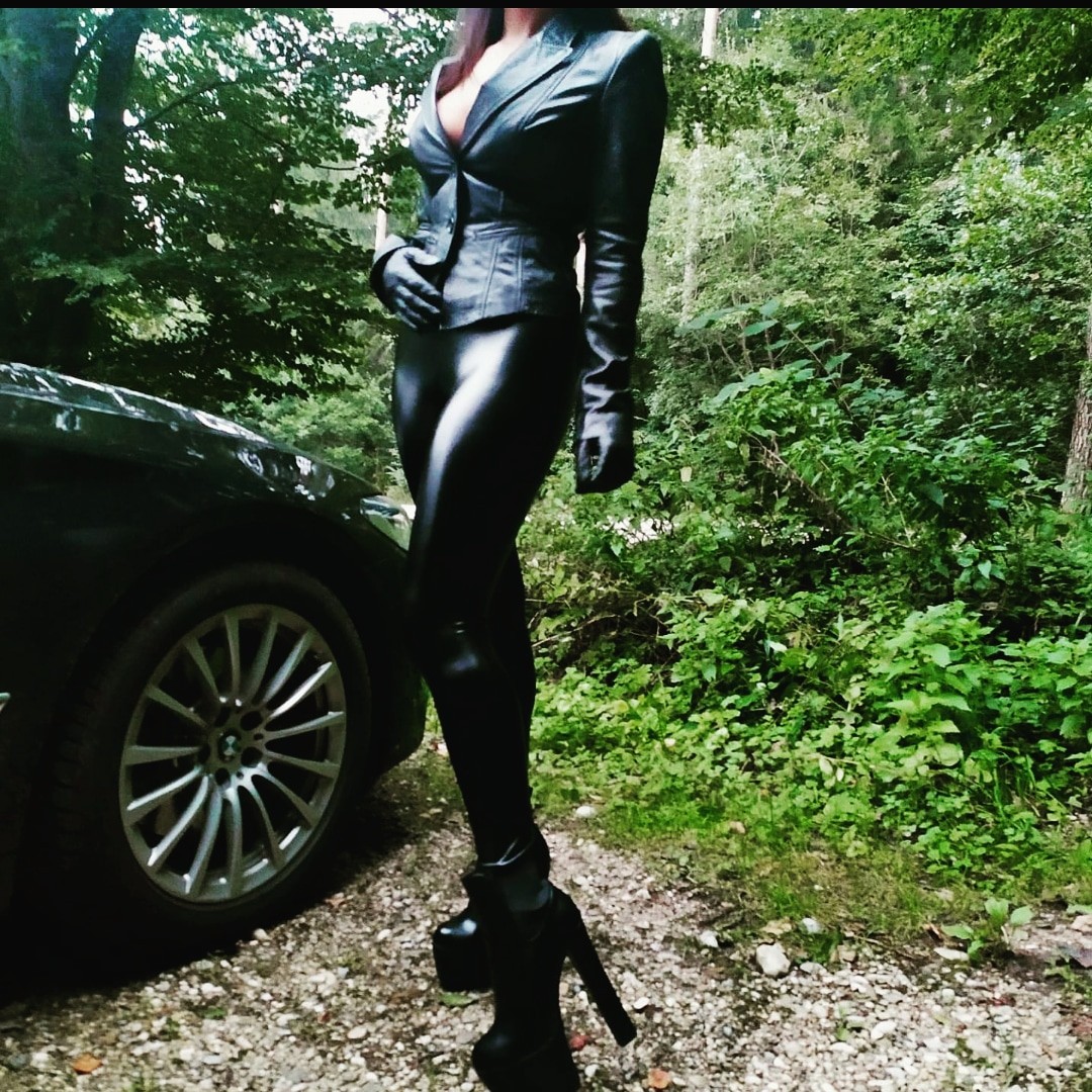 Herrin Lady Sarah | FINmessage