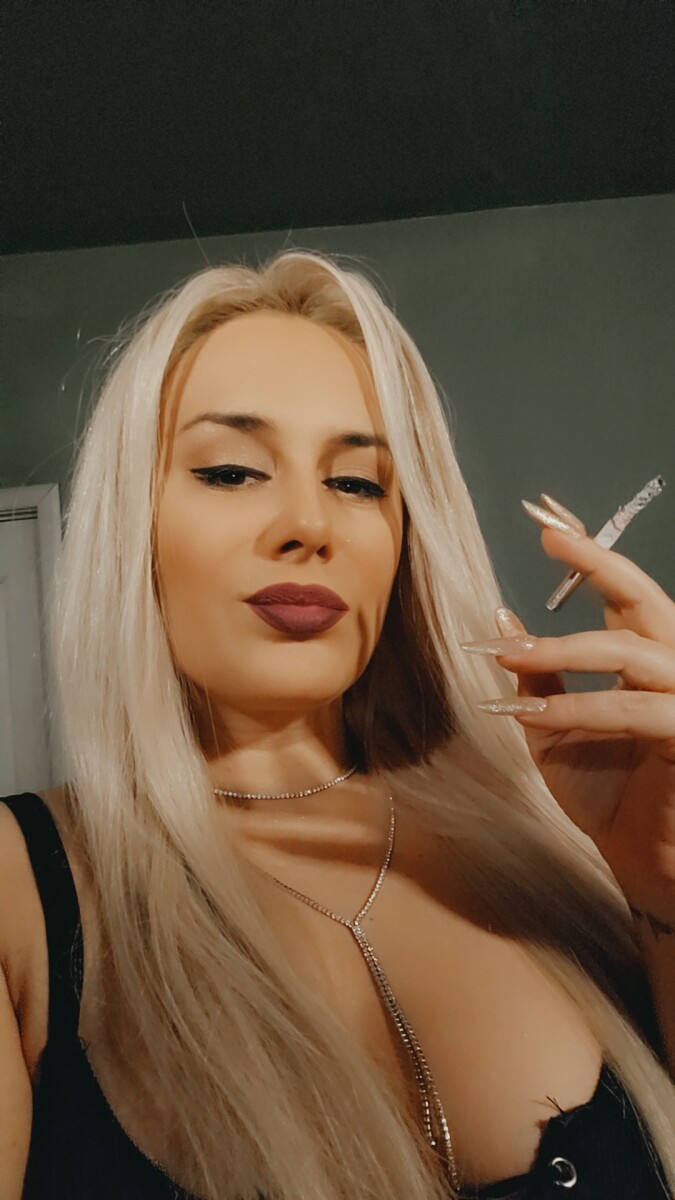 RichBitch | FINmessage