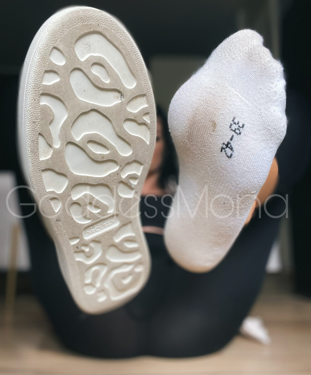 GoddessMona | FINmessage