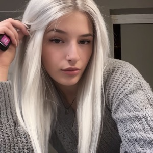 PrincessJuuls | FINmessage