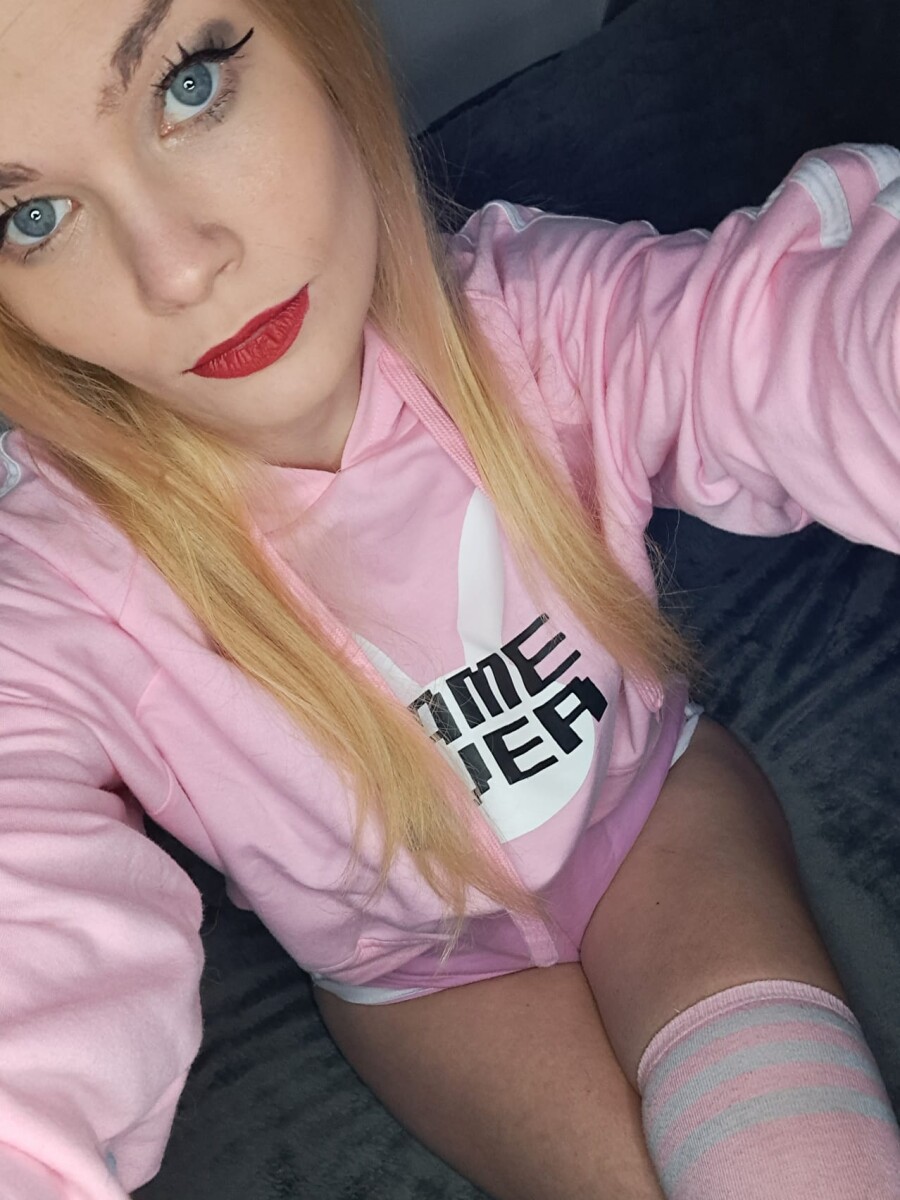 LadyRosalie | FINmessage